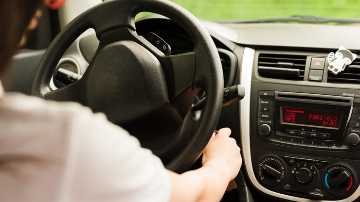 Consells manteniment cotxe parat durant estat d'alarma.